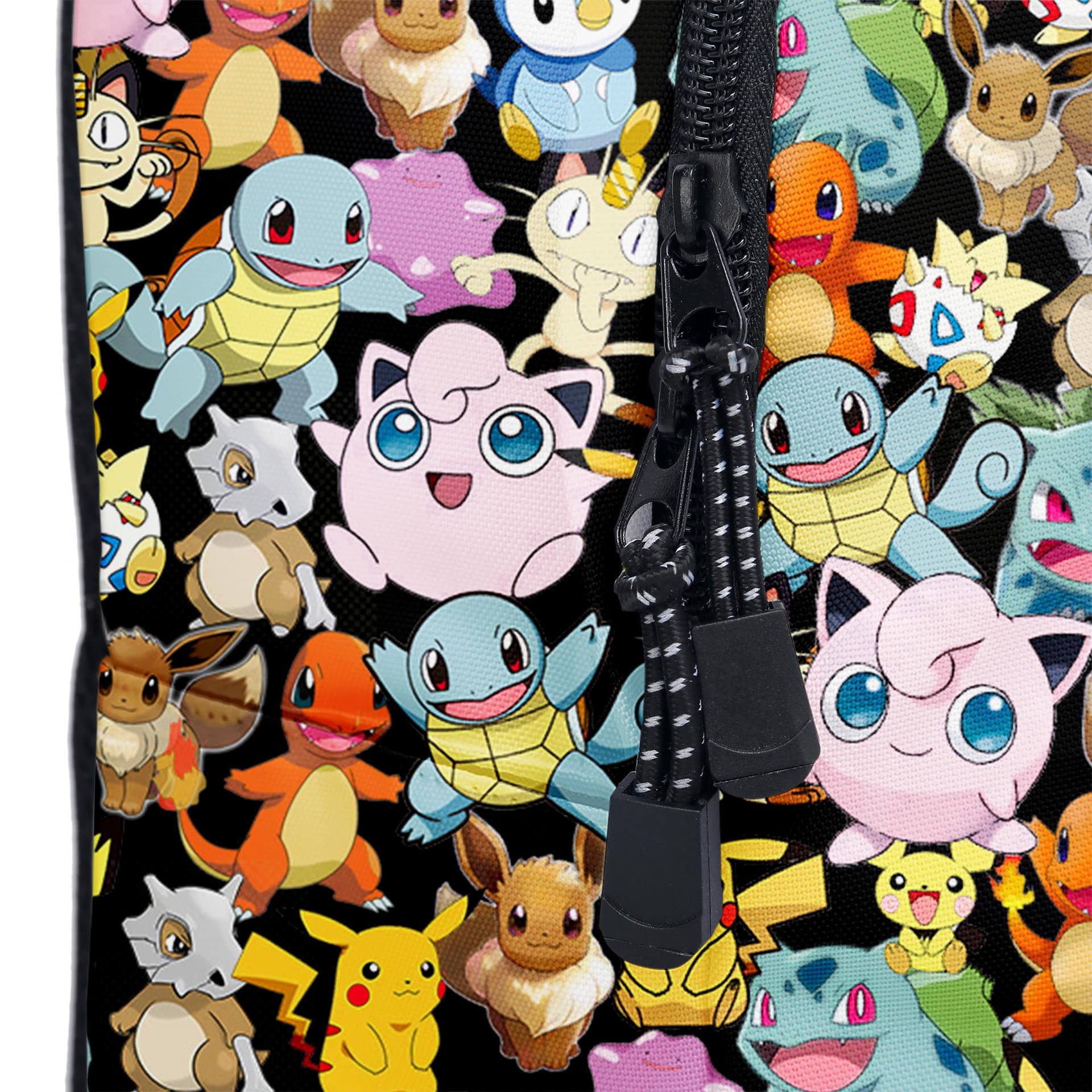 Pokémon-ryggsäck och matchande fodral med flera pokémonmotiv • Barn World